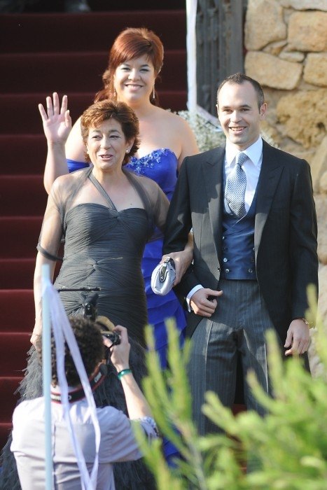 Boda de Andrés Iniesta y Anna Ortiz: romántico enlace junto al mar ...